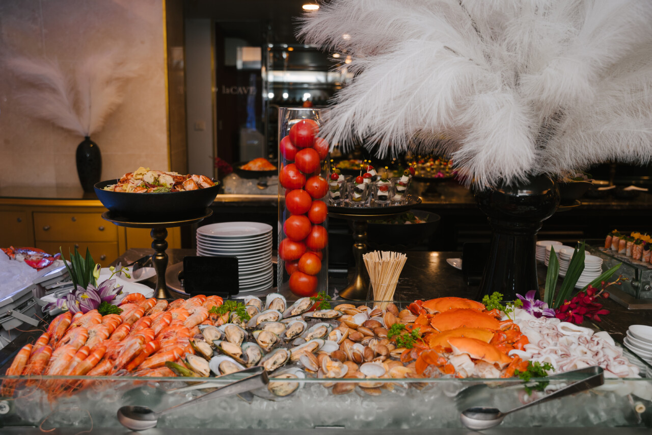 Operatic Seafood Buffet At Hotel De L’opera Hanoi